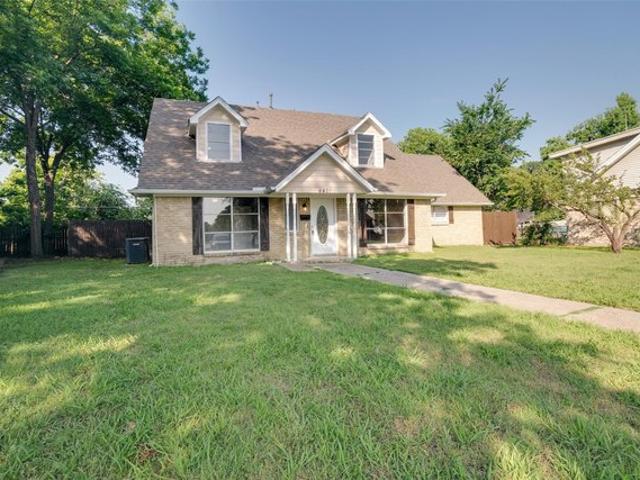4401 Ivy Dr, Mesquite, TX 75150