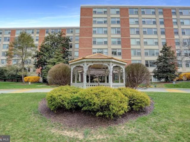 4401 Roland Ave #304, Baltimore, MD 21210