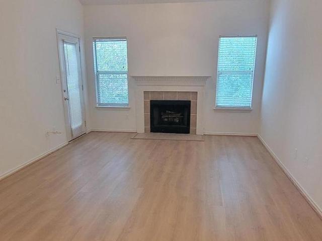 4401 Sedgehurst Drive # 303