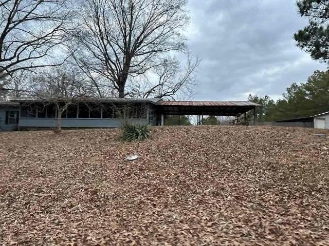 4401 Tuscumbia Rd, Blue Springs, MS 38828