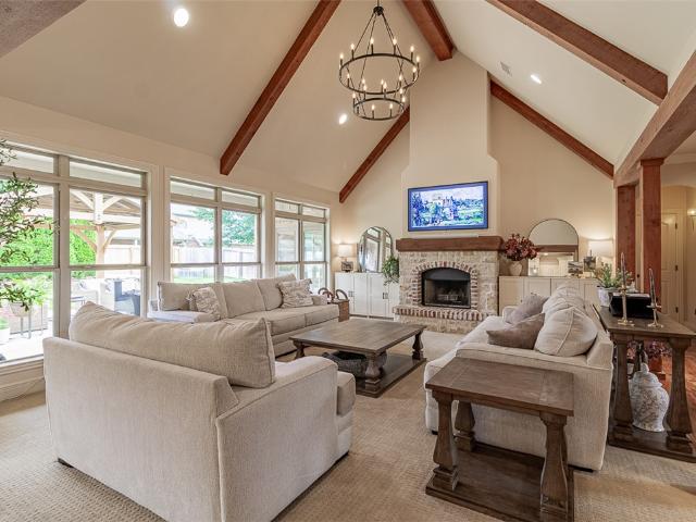 4401 Warbal Trail