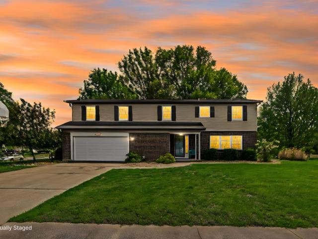 4401 Woodglen Lane