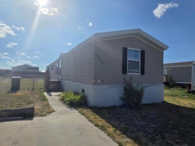 4402 Avenue B2, Cheyenne, WY 82007