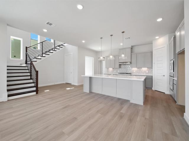 4402 Anthony Court Lane