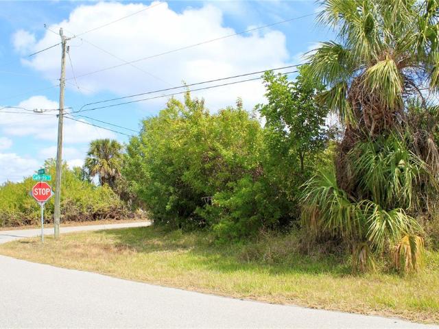 4402 Bayview St, Port Charlotte, FL 33948 | MLS #D6146 | Compass