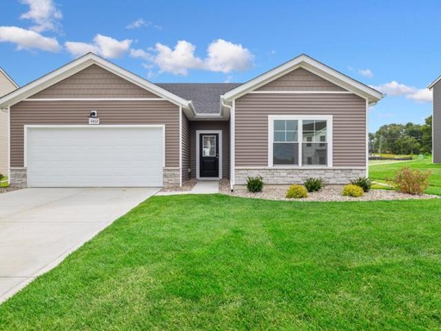 4402 Goldfinch Ave, Valparaiso, IN 46385