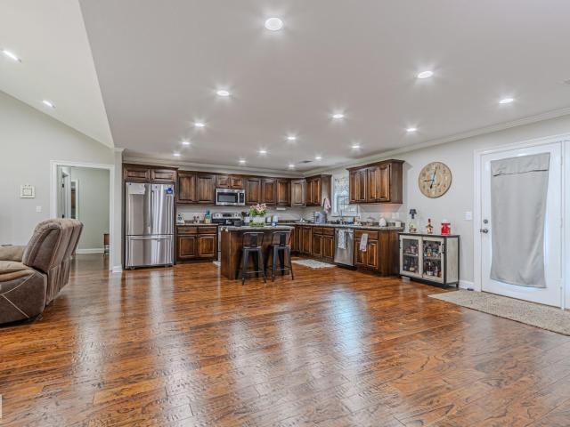 4402 Ridgefield Drive
