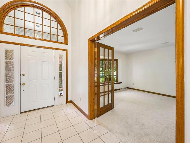 4403 Newton Circle