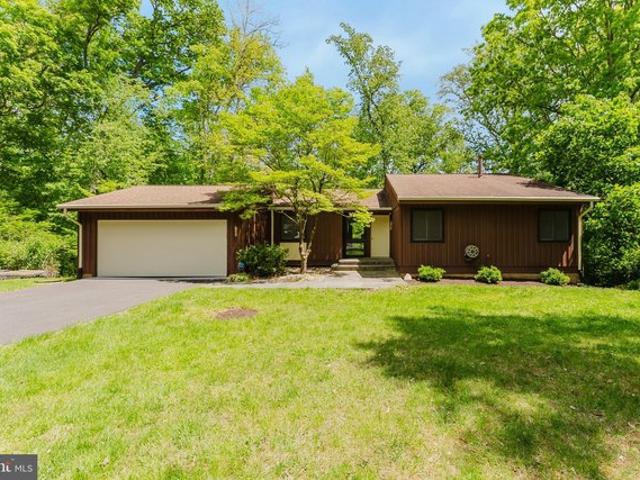 4403 Ossian Hall Ln, Annandale, VA 22003