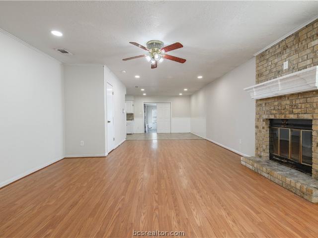 4403 Robinhood Circle