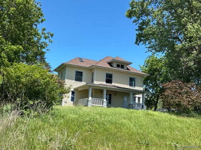 440th St