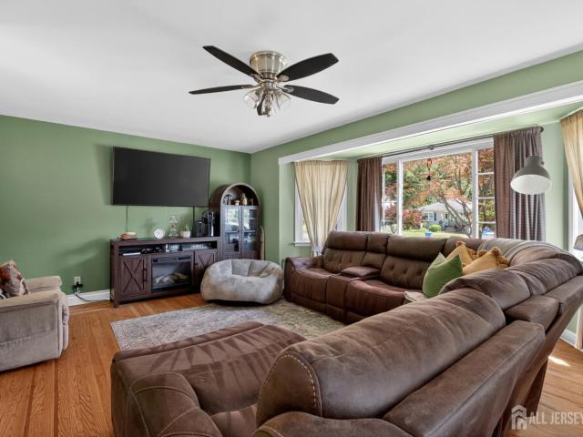 440 3rd Street