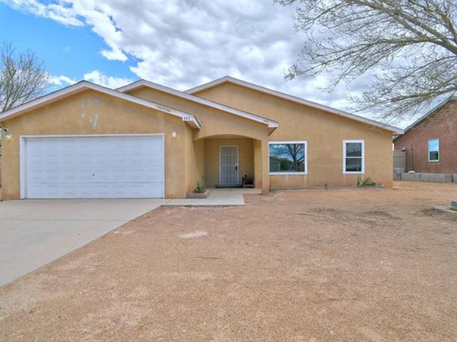 440 2nd St SW, Rio Rancho, NM 87124
