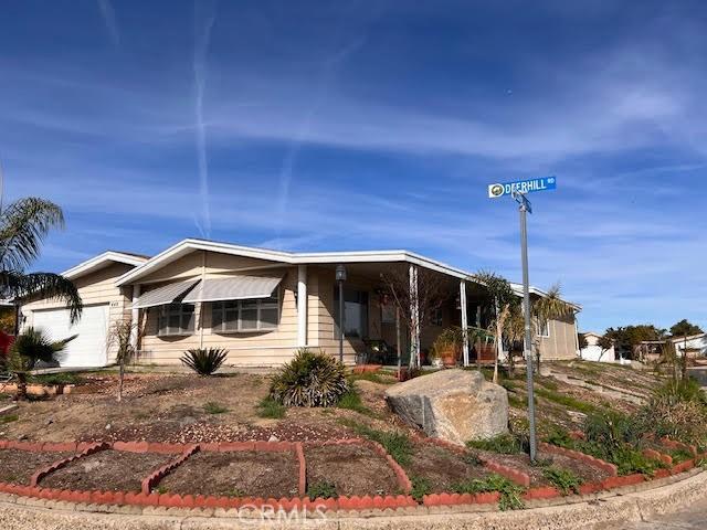 440 DEERHILL, Perris CA 92570