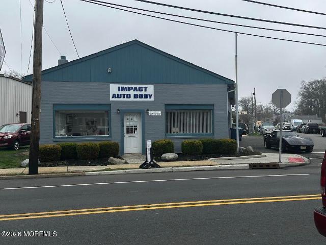 440 Highway 35