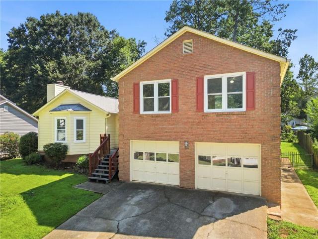 440 Hunters Cove Court