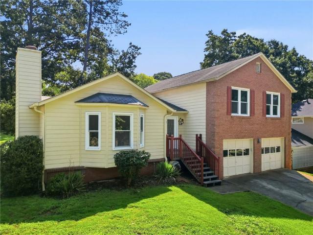 440 Hunters Cove Court