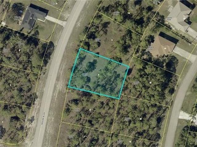 440 Jaguar Blvd, Lehigh Acres, FL 33974
