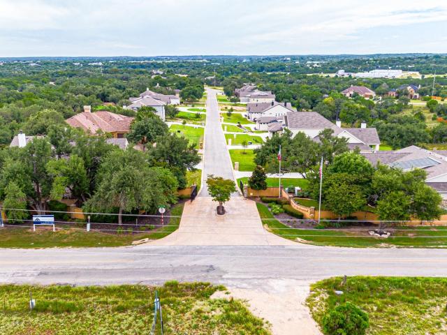 440 Onion Creek Ln