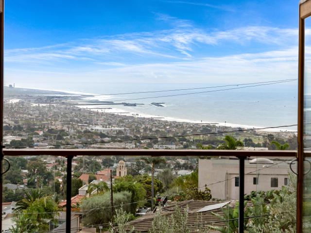 440 Mariposa Dr, Ventura, CA 93001 | MLS #26 574