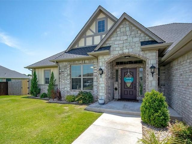 440 Megan Ln, Blanchard, OK 73010