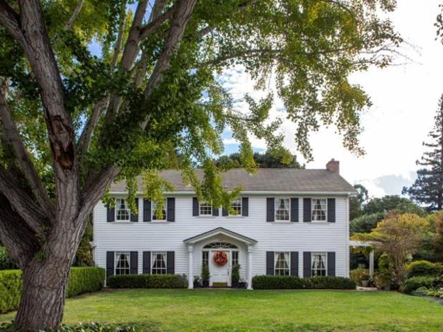 440 Melville Ave, Palo Alto, CA 94301