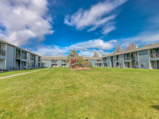 440 N Volland 2 Bedroom Apartment for Rent at 440 N Volland St, Kennewick, WA 99336