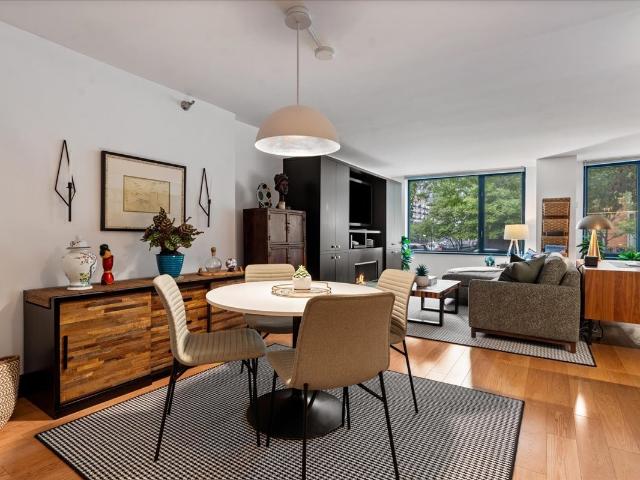 440 n mcclurg court # 101