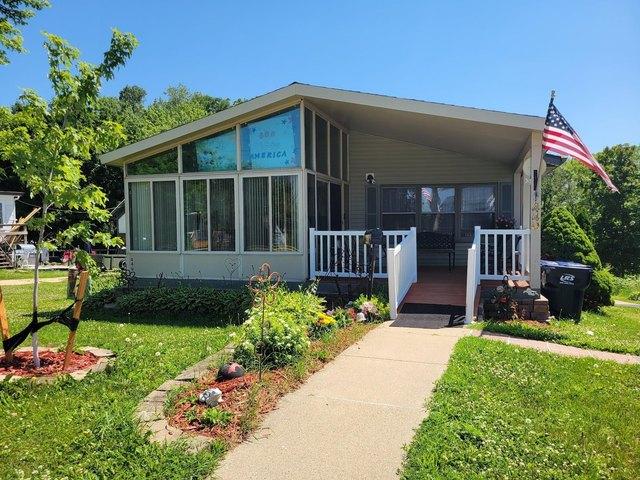 440 N Main St, Juneau, WI 53039