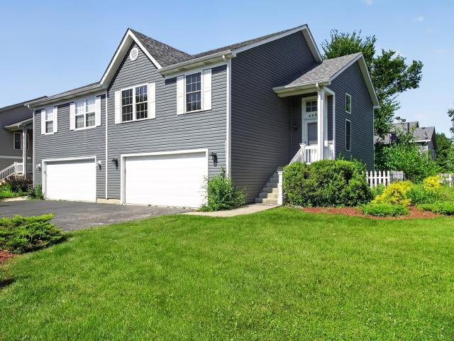 440 Newport Circle