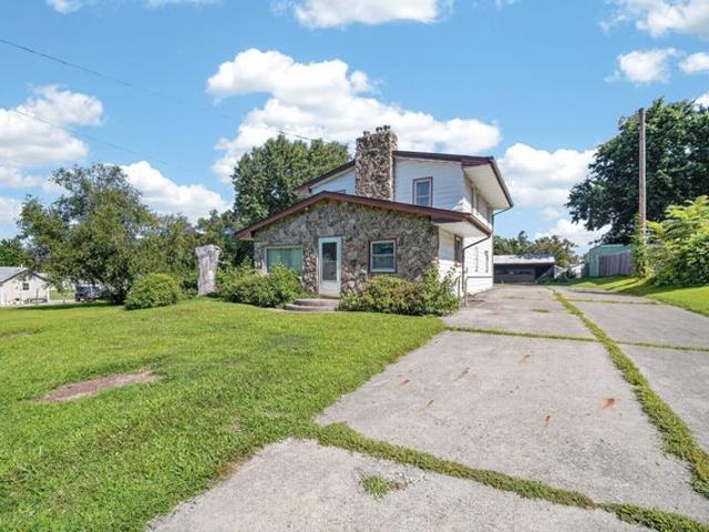 440 NE 46th Pl, Des Moines, IA 50313