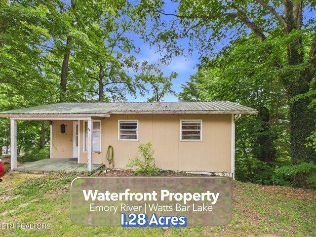 440 Swan Pond Cir Rd, Harriman, TN 37748