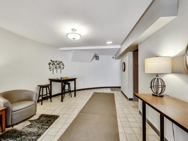 440 Raintree Court # 2J