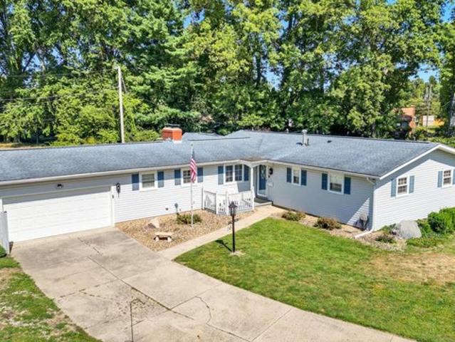 440 Reverie Pl, Newark, OH 43055