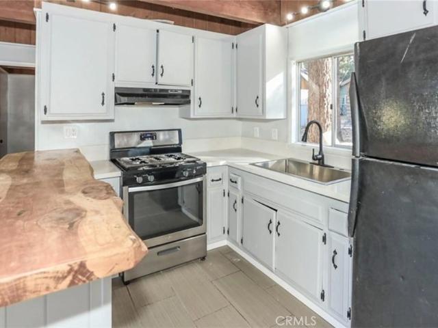 440 W Mojave Blvd, Big Bear City, CA 92314 | MLS #OC26029 | Compass