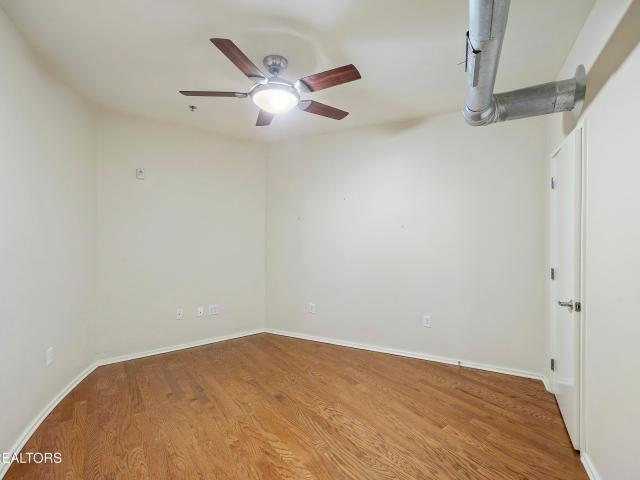 440 Walnut St 305