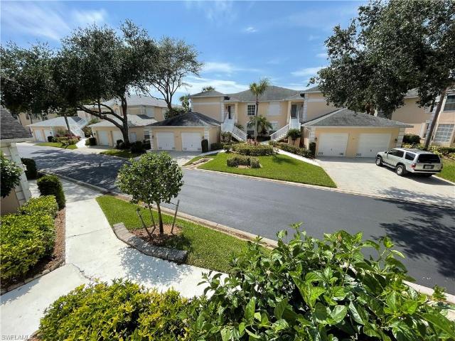 440 Wiggins Lake Ct, Unit 201, Naples, FL 34110 | MLS #226011