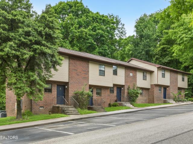 440 Tammy Drive 4