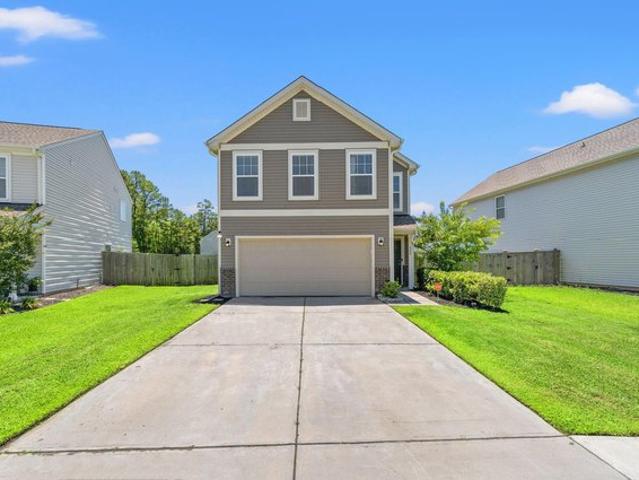 440 Thoroughbred Dr, Moncks Corner, SC 29461
