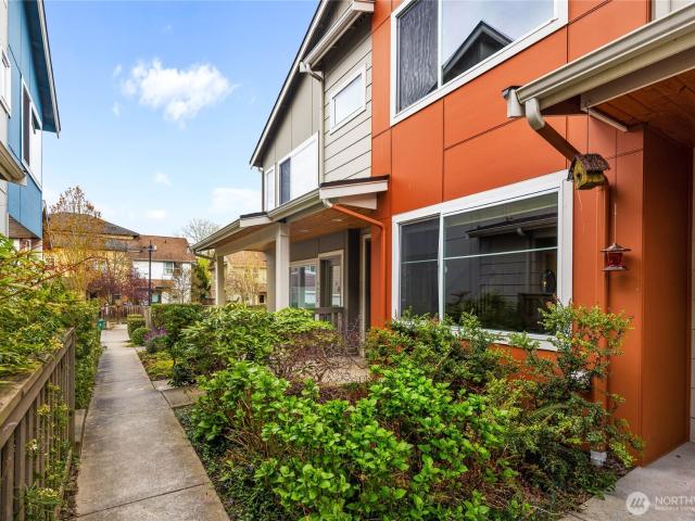 4414 Martin Luther King Jr Way S