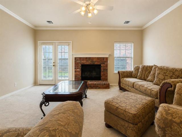 4414 NW 32nd Place