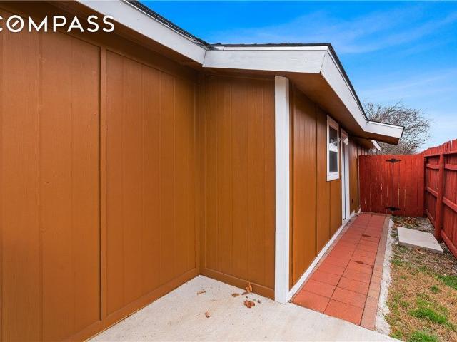 4414 Diane Dr 1B, Austin, TX