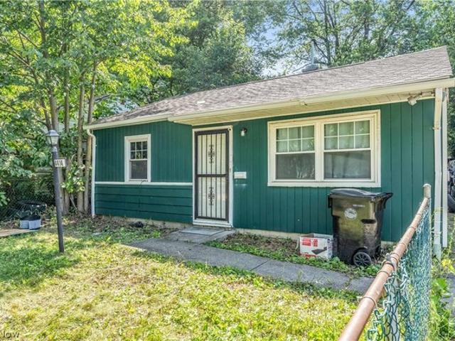 4414 E 142nd St, Cleveland, OH 44128