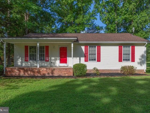 4414 Savannah St, King George, VA 22485