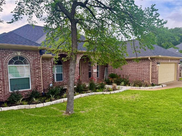 4414 Woodland Ridge Drive