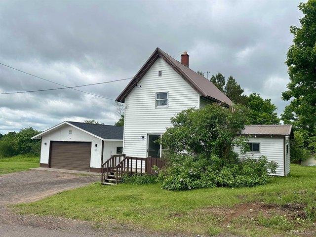 44155 Eighth Ave, Atlantic Mine, MI 49905