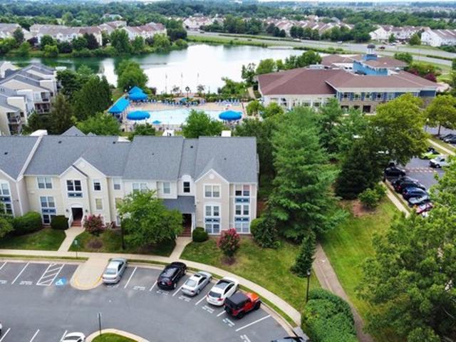 44156 Natalie Ter Unit 301, Ashburn, VA 20147
