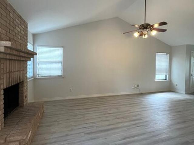 4415 Brushy Hl