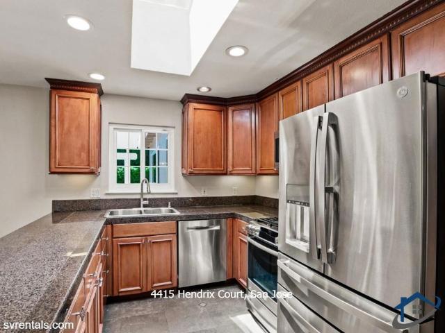 4415 Hendrix Court