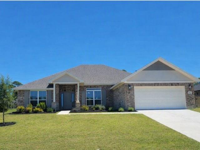 4415 Karam Lndg, Dickinson, TX 77539